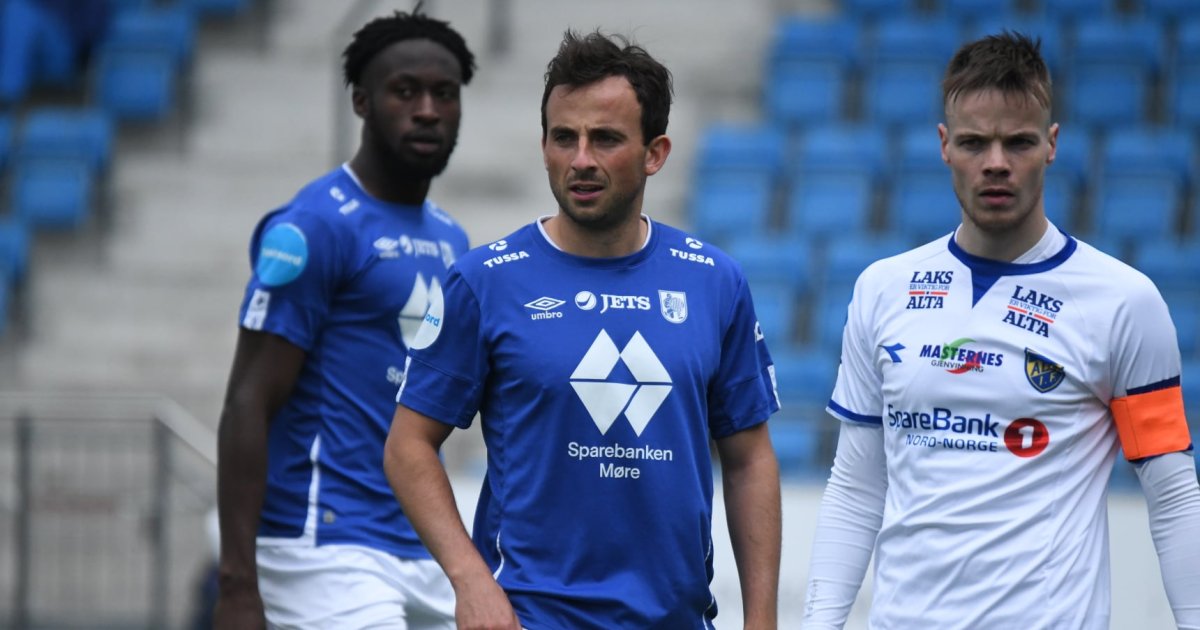 ROBIN HAR SIGNERT FOR NYE TRE ÅR / Hødd